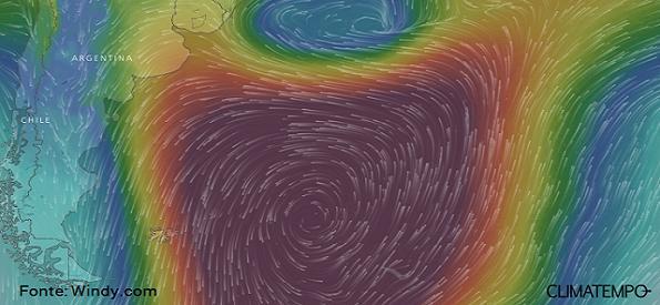 Raro anticiclone passa pelo Atlântico Sul | Climatempo