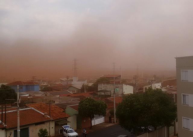Tempestades de poeira podem ser mais comuns nos próximos anos | Climatempo